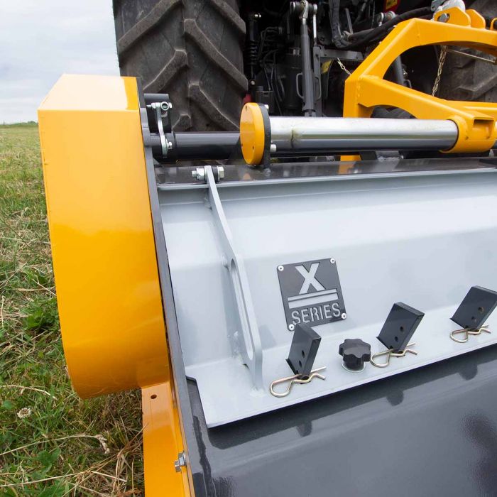 Flail mower 2.4 m with side shift adjustment | Kellfri