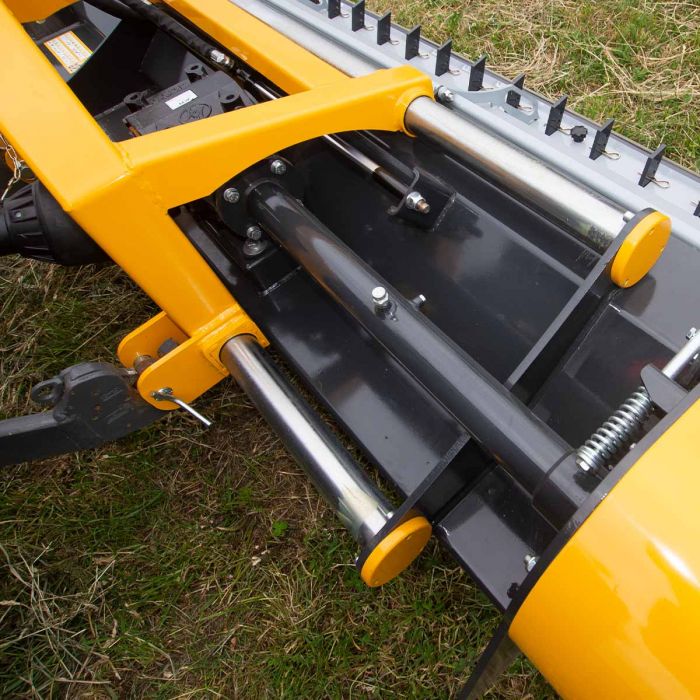 Flail mower 2.4 m with side shift adjustment | Kellfri