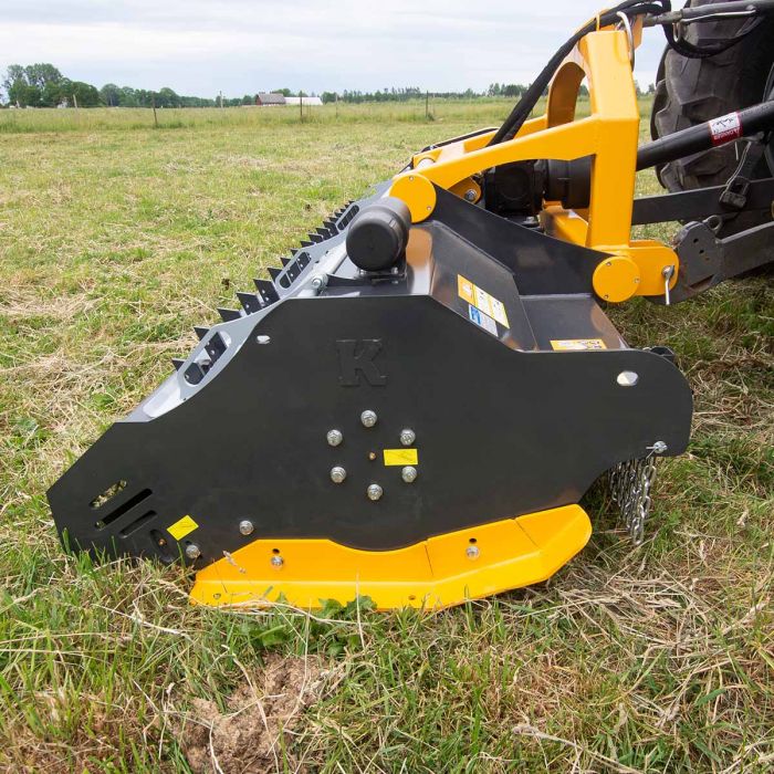 Flail mower 2.4 m with side shift adjustment | Kellfri